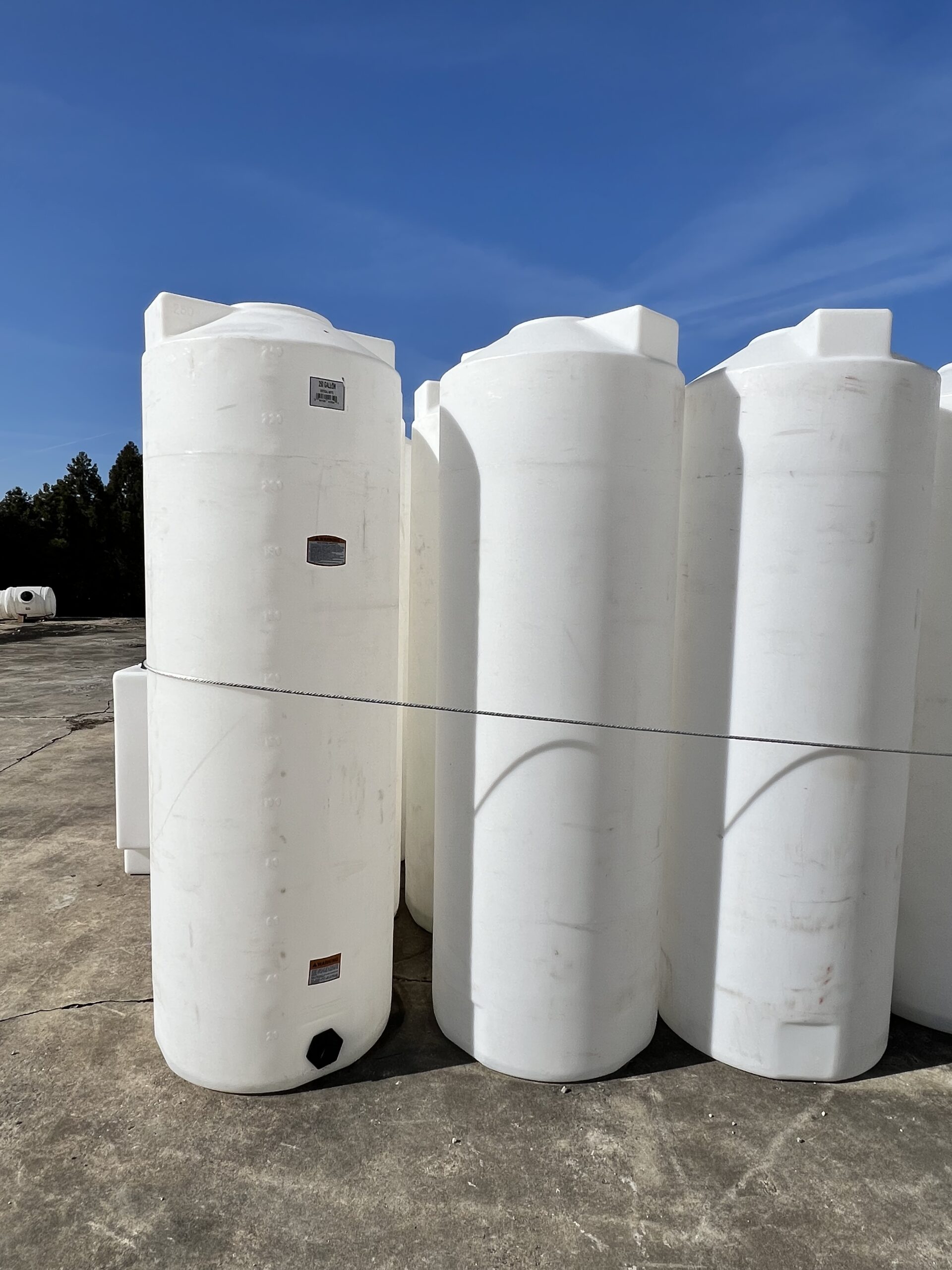 Vertical Liquid Storage Tank - Newton Crouch Company LLC